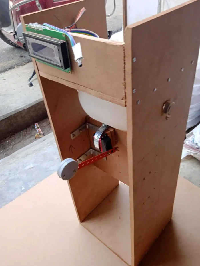 Arduino-Based Mechanical Ventilator with Health Monitoring System – projectiot